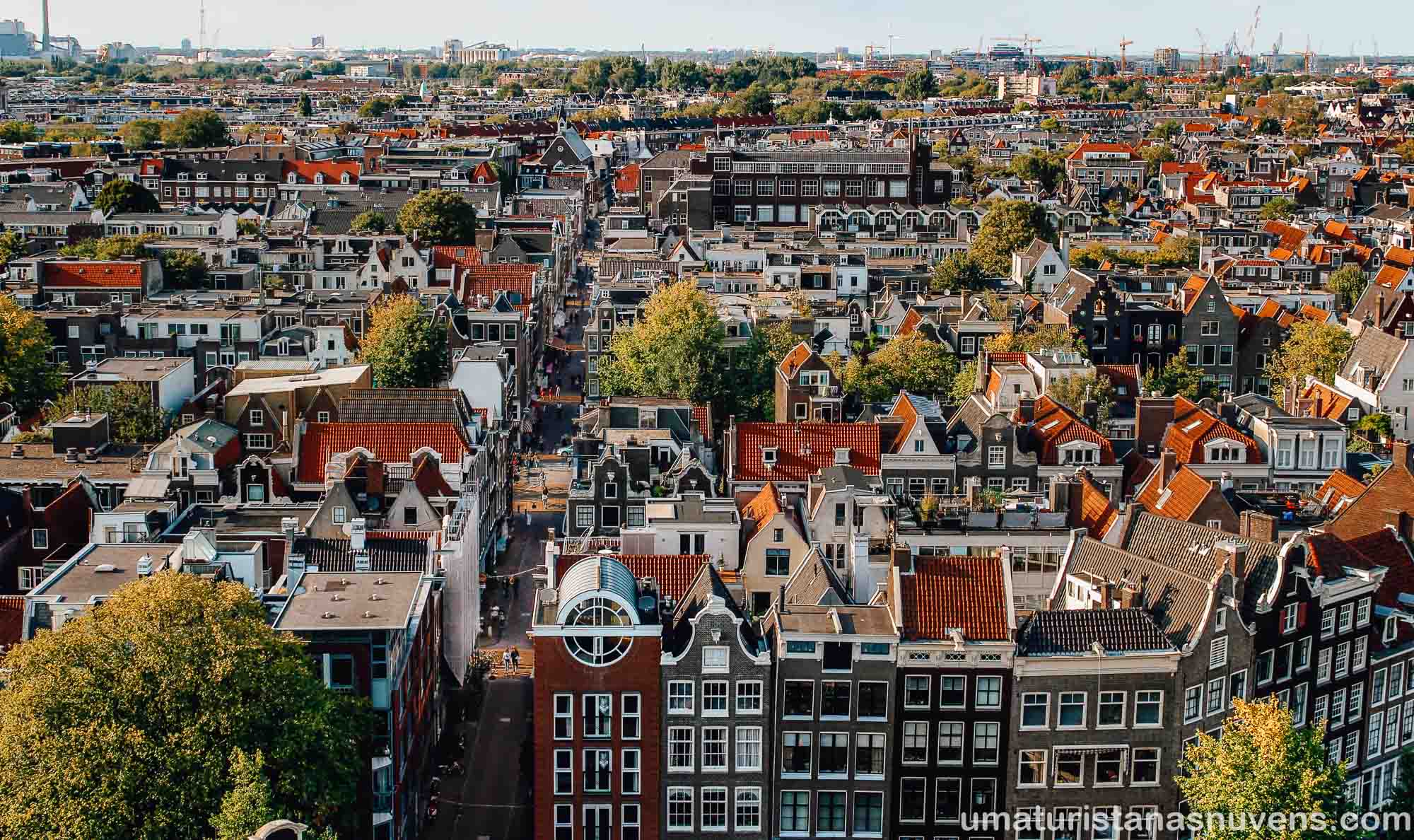 Vista panorâmica de Amsterdam do alto da torre da Westerkerk